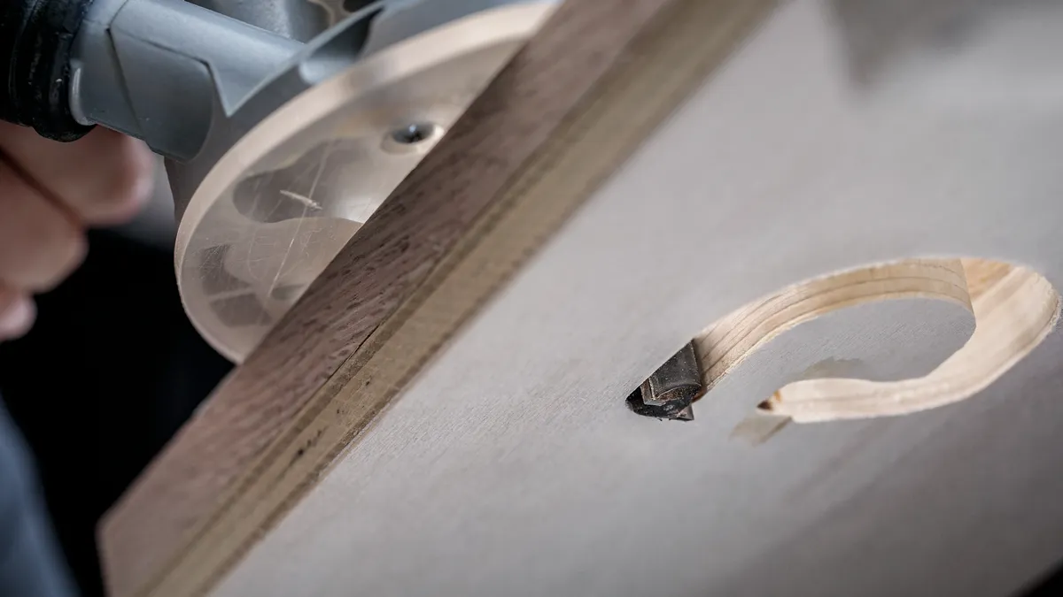PRO Router Bit Bottom Bearing Flush Trim - Bosch Professional